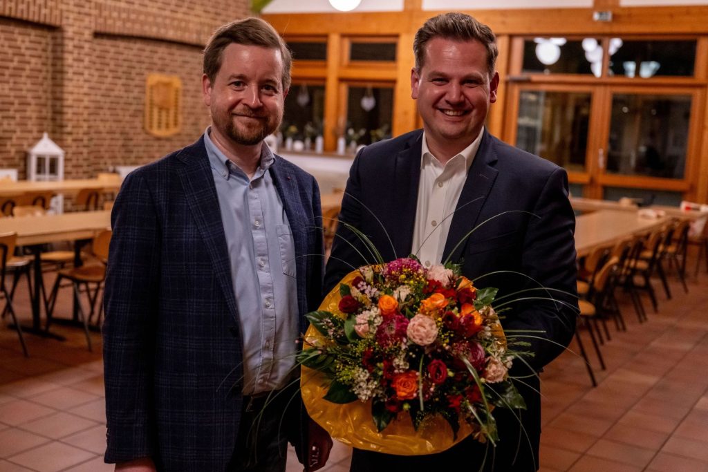 SPD Wesel wählt Rainer Benien mit 100 % zum Bürgermeisterkandidaten – Rafael Lorberg führt ...